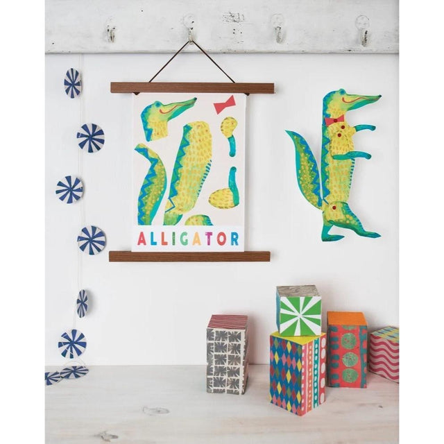 Alligator Cut Out and Make Puppet | Wigwam Toys